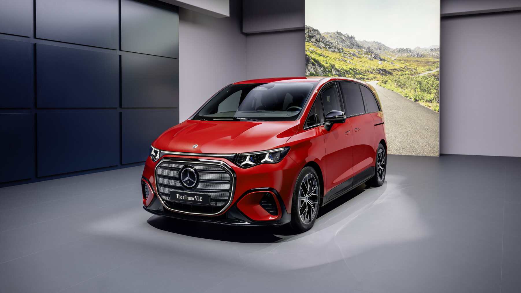 Nieuwe Mercedes VLE is elektrisch en premium vervoersopties - Auto-info.be